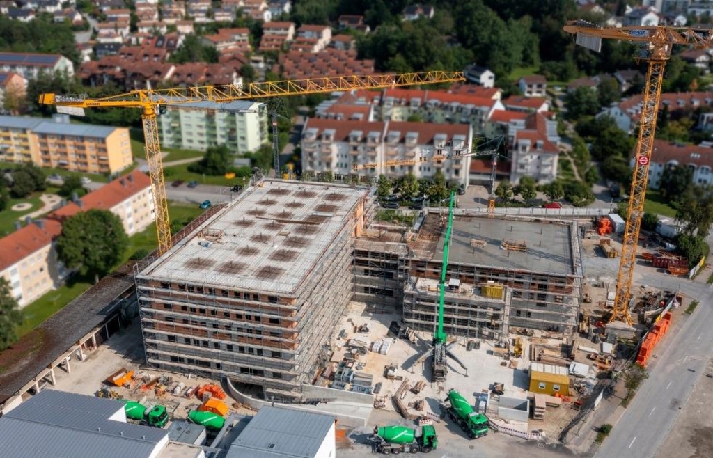 Streicher baut neue Firmenzentrale am Deggendorfer Bahnhof