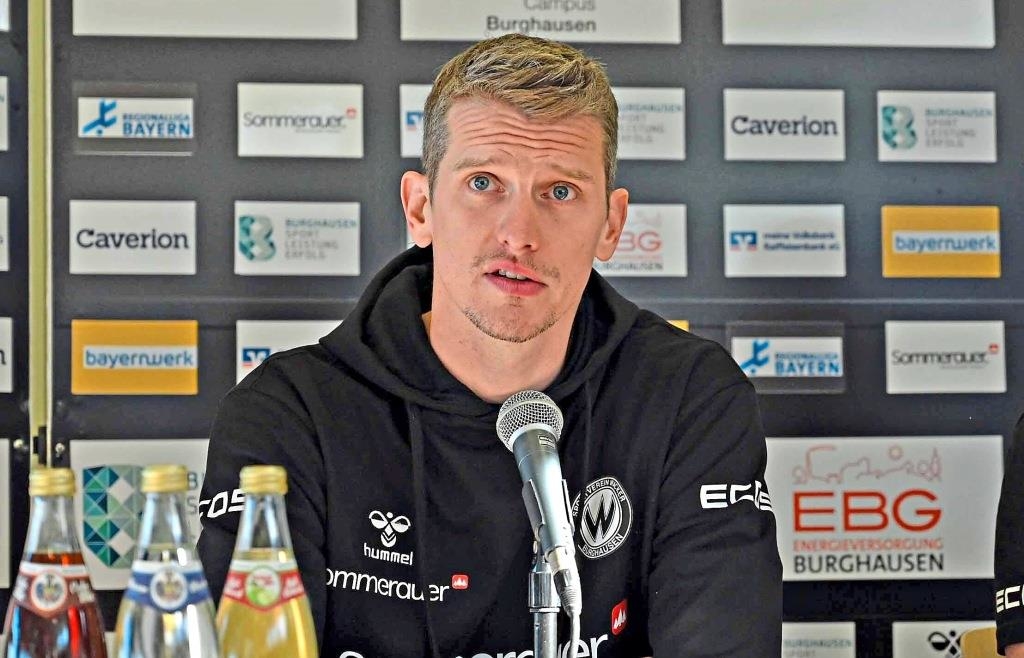 Wacker stellt Lars Bender als Chefcoach und Schellenberg als Sportdirektor offiziell vor