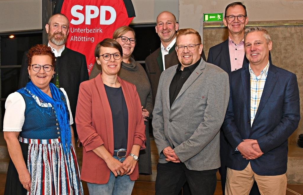 SPD Neuötting ehrt vier engagierte Bürger