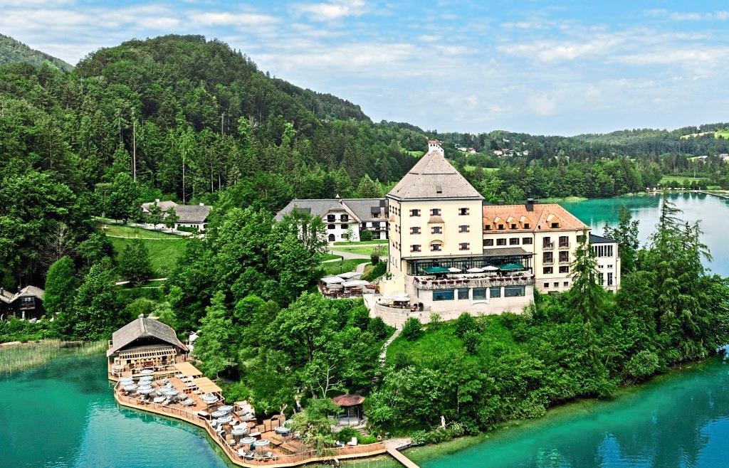 Sissis Film-Schloss ist wieder offen – die Übernachtung dort ist aber ...