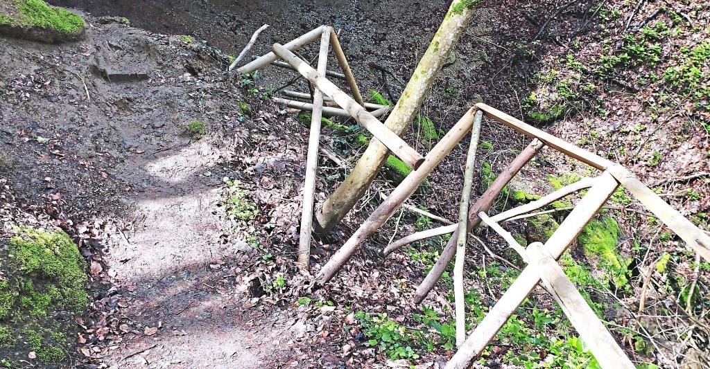 Wanderweg zum dritten Mal beschädigt