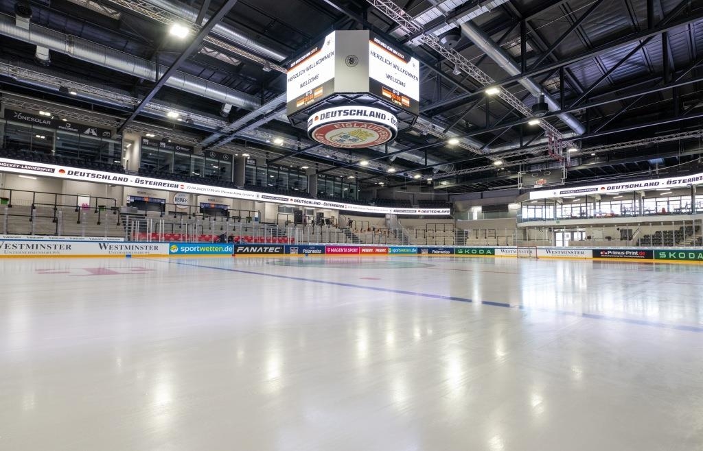 „Blinde Zerstörungswut“ in der Fanatec-Arena in Landshut: Hoher Schaden