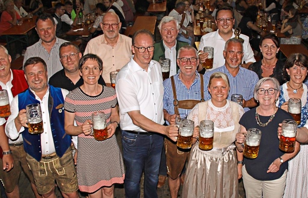 Großes Kirwa-Finale mit den Nachbarn