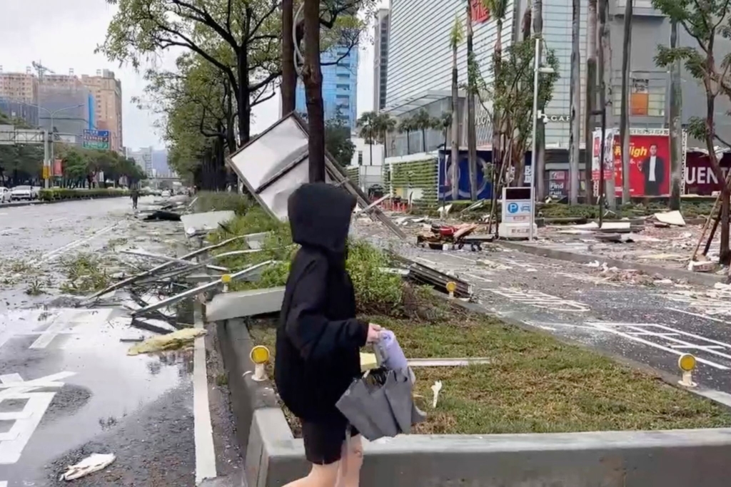 Mehrere Tote bei Kaufhaus-Explosion in Taiwan