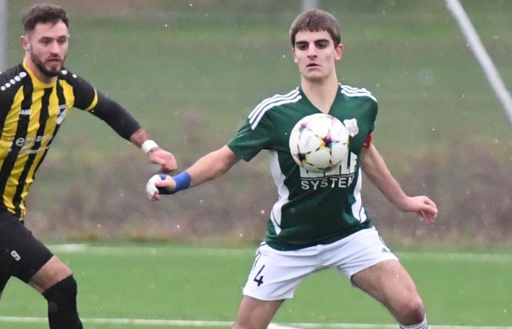 Lange Gesichter in Osterhofen: Dobruna ordnet alles dem Fußball unter ...