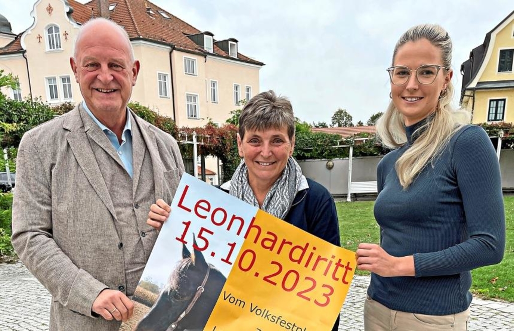 Pferdespektakel mit 25 Gespannen