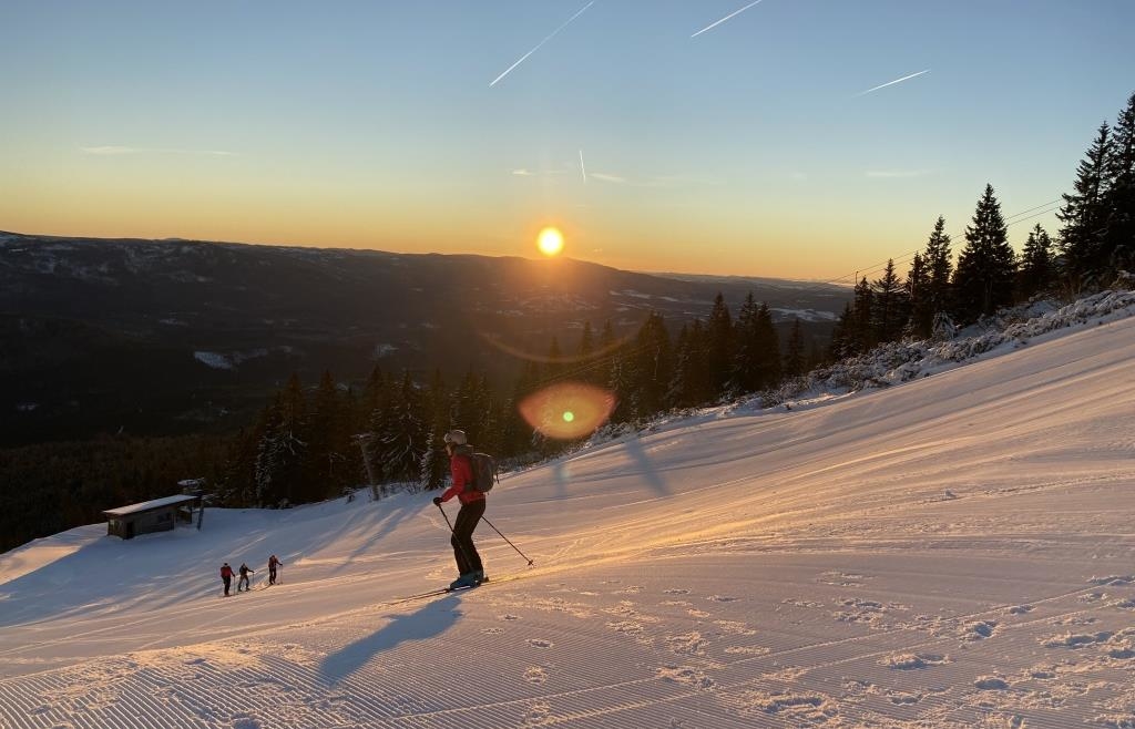Wintersport-Fans im Glück: Arber startet Ski-Betrieb am Freitag – auch ...