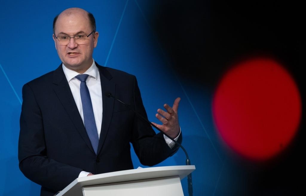 Bayerns Finanzminister Füracker (CSU) fordert Erhöhung der Freibeträge ...