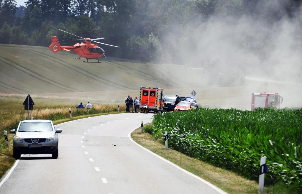 Motorradfahrer nach Unfall bei Oberbergkirchen schwer verletzt – Straße zeitweise gesperrt