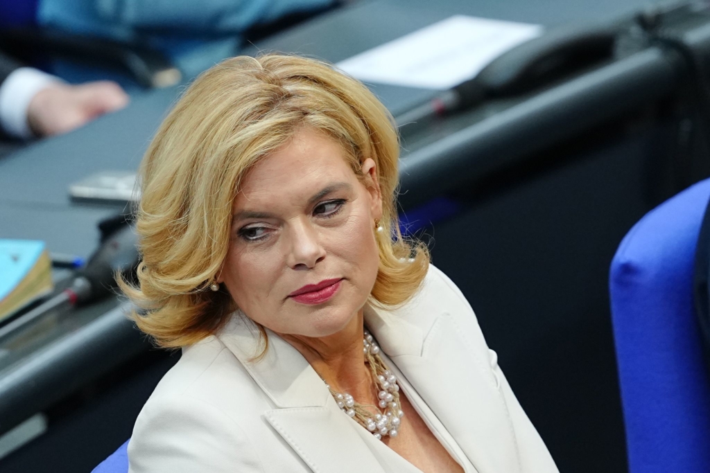 CDU-Politikerin Klöckner zur Bundestagspräsidentin gewählt