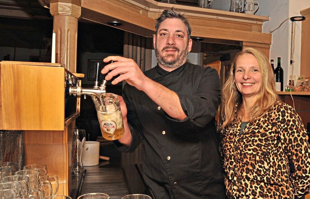 Das letzte Bier, der letzte Braten: Pächter des Brauereigasthofs Falter ...