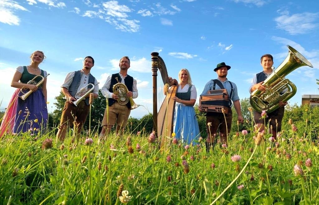 Buntes Programm von Oper über Volksmusik bis Reggae