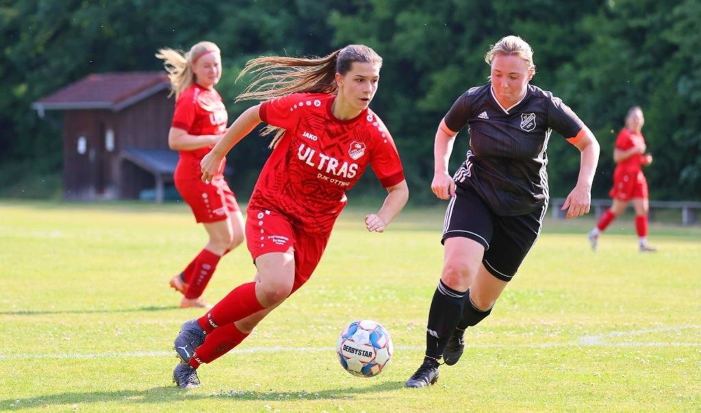 DJK Otting feiert Meistertitel und Bezirksoberliga-Aufstieg