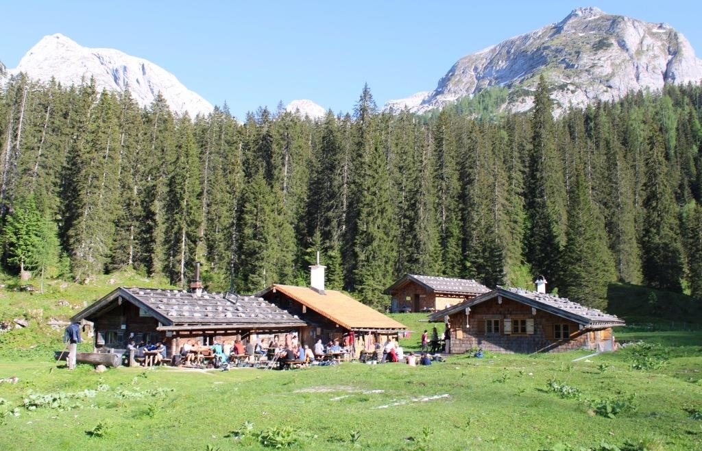 Umweltgütesiegel für die Wasseralm im Haus der Berge in Berchtesgaden ...