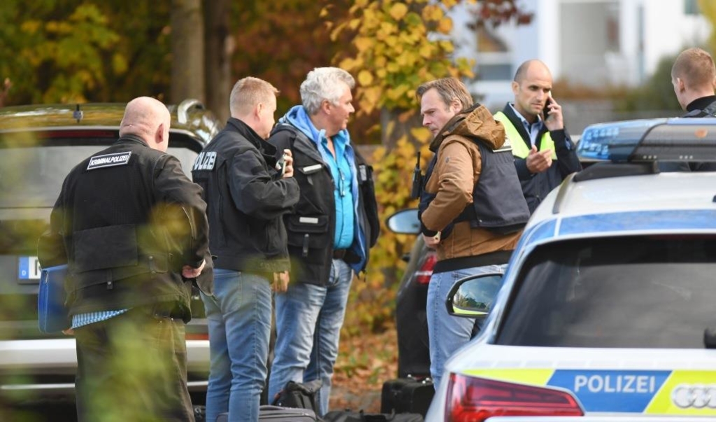 Großalarm für Retter und Polizei – Messerangriff in Klinik schockiert ...