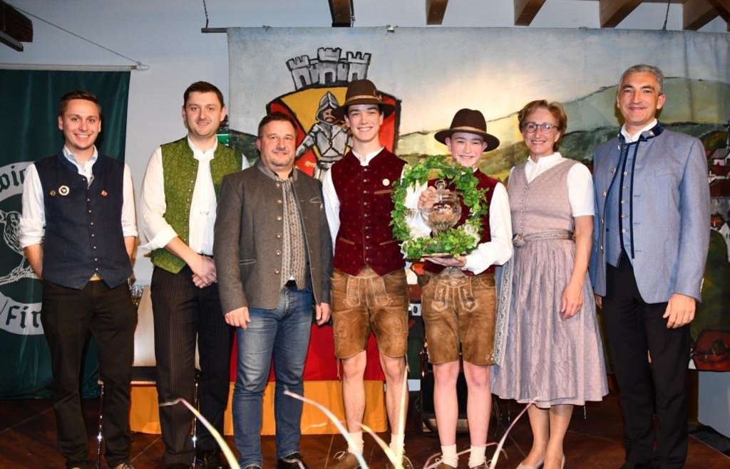 Preisverleihung vom „Zwieseler Fink“: „Berger Buam“ sichern sich den Jugendfink
