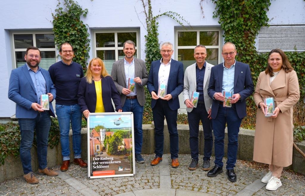 Auf den Spuren versunkener Schlösser im Landkreis Dingolfing-Landau