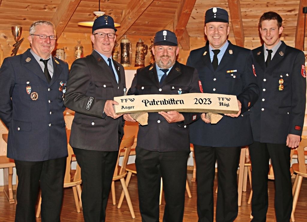 Jubiläumsfeier: Högler Feuerwehr übernimmt Patenschaft