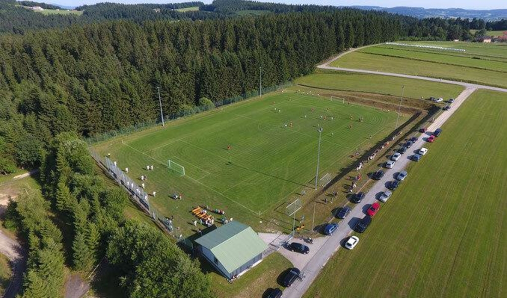 FC Vorderfreundorf: Nischensport statt Fußball – Stocksport ...