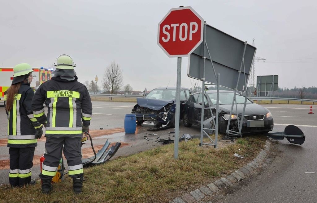 Vorfahrt Genommen Unfall Teilschuld