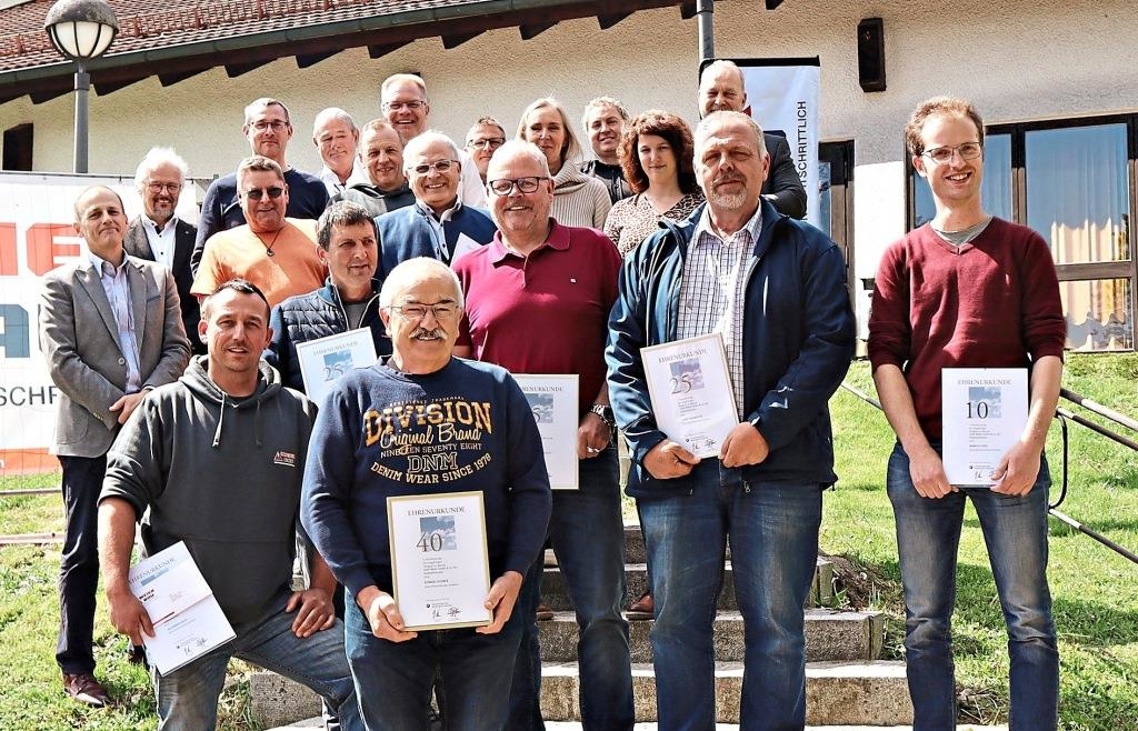 Rotthalmünster: Zusammenhalt und Zuversicht bei Meier Bau