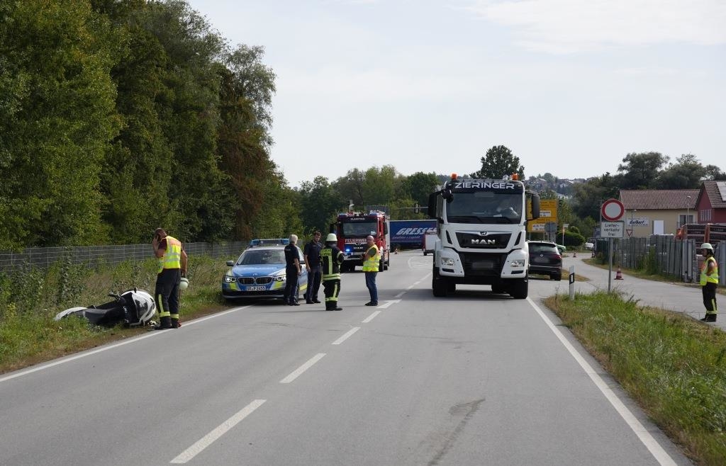 In Gegenverkehr geraten: Zwei Verletzte