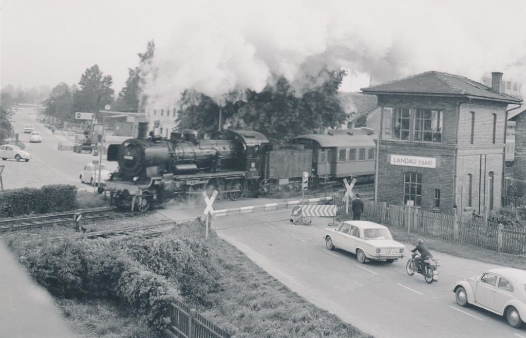 Radtour: 150 Jahre Bahnhof Landau