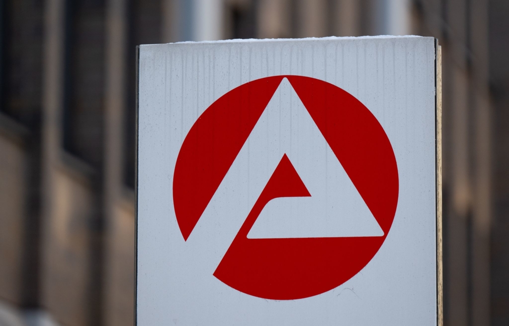 Lage auf bayerischem Arbeitsmarkt bleibt angespannt