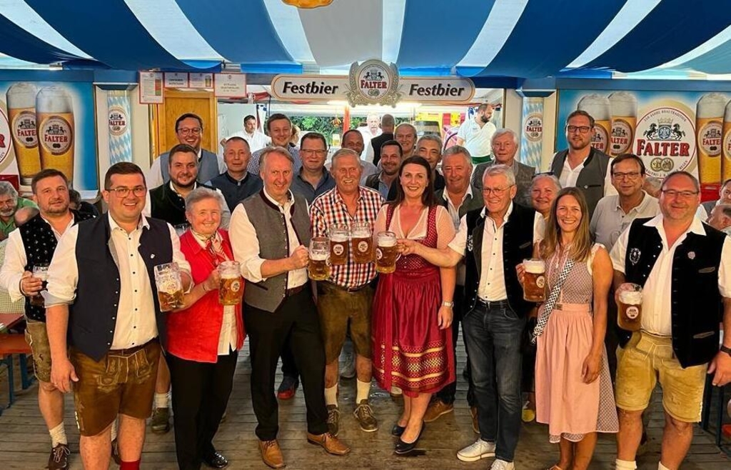 Prost auf gute Nachbarschaft: Positive Bilanz nach vier Tagen Guntherfest