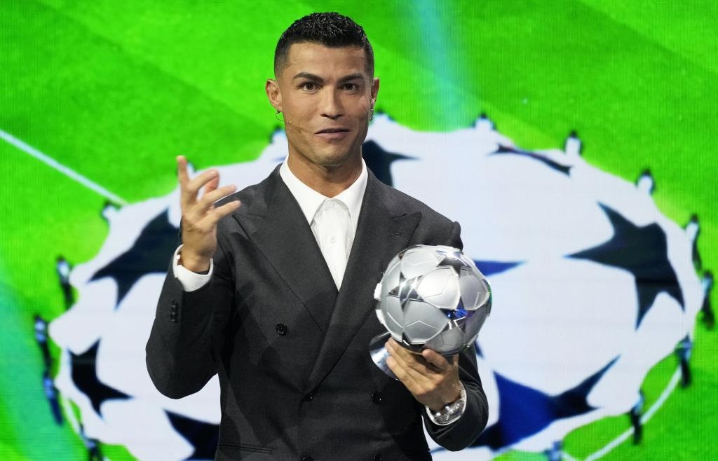 20 Millionen Abonnenten innerhalb von 24 Stunden: Ronaldo-Wahnsinn bei ...