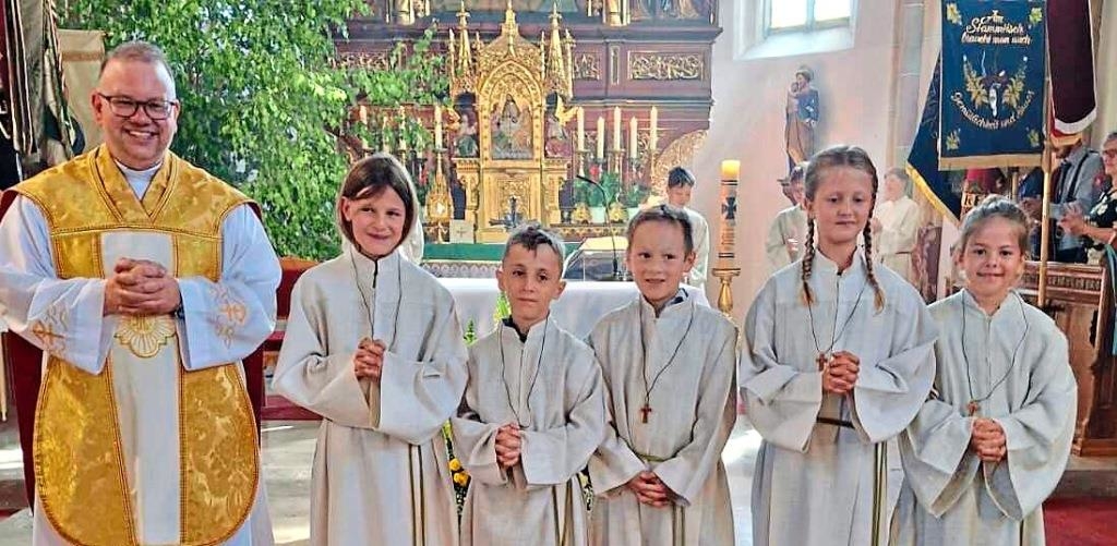 Neue Ministranten aufgenommen