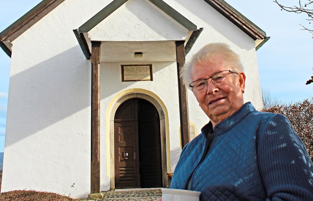 „Solange es noch geht“: Seit über 60 Jahren ist Maria Greipl Mesnerin in der Innenrieder Dorfkapelle