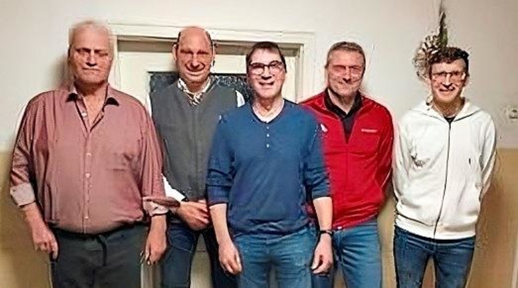 Hötzinger bleibt Vorsitzender