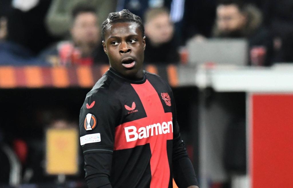 Mit 16 (!) in der Europa League: Bayer-Juwel Ken Izekor stellt Rekord auf