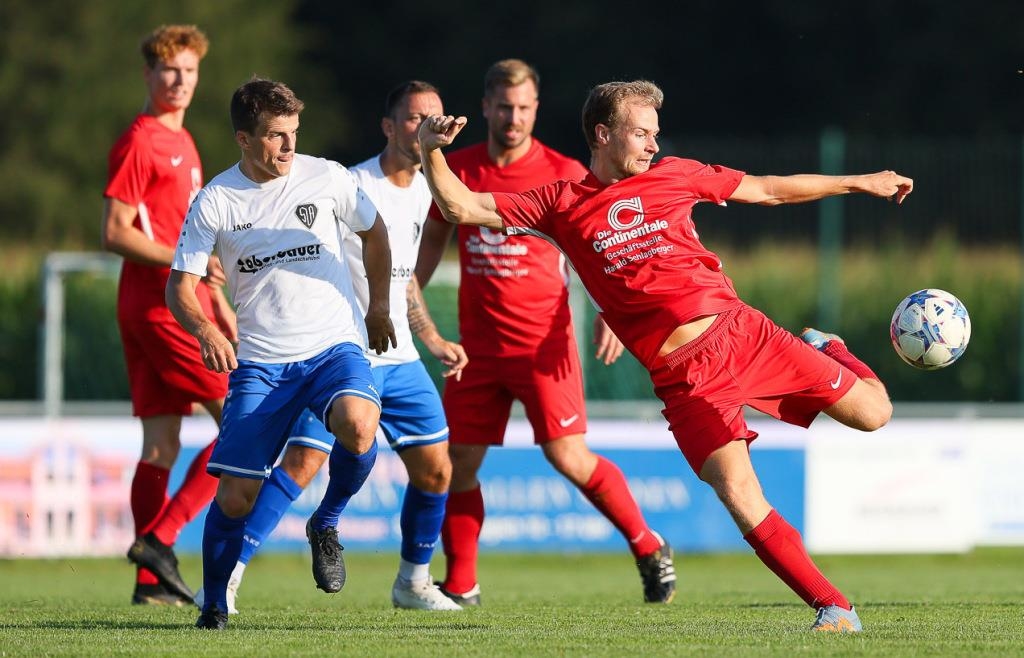 Seeon/Seebruck gewinnt „wilden Ritt“ gegen Amerang – Obing patzt in ...