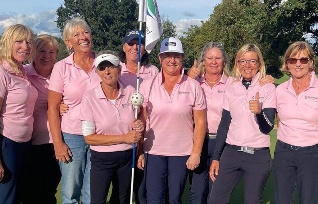 Golf-Frauen steigen auf