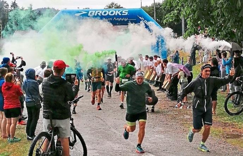160 Kilometer nach über 21 Stunden: Lokalmatador Andreas Ertl gewinnt ...