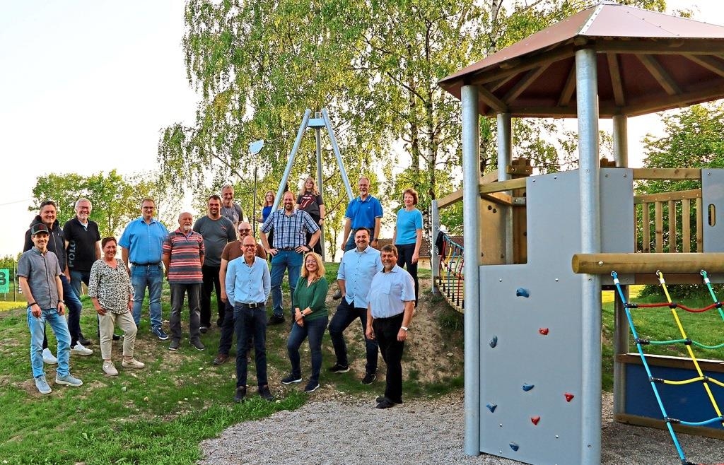 Der erste Schritt zum Mehrgenerationenpark in Malching ist getan