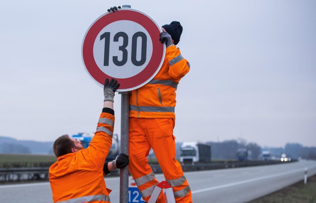 Tempolimit auf Autobahnen: Tschechien und Italien wollen bis zu 150 ...