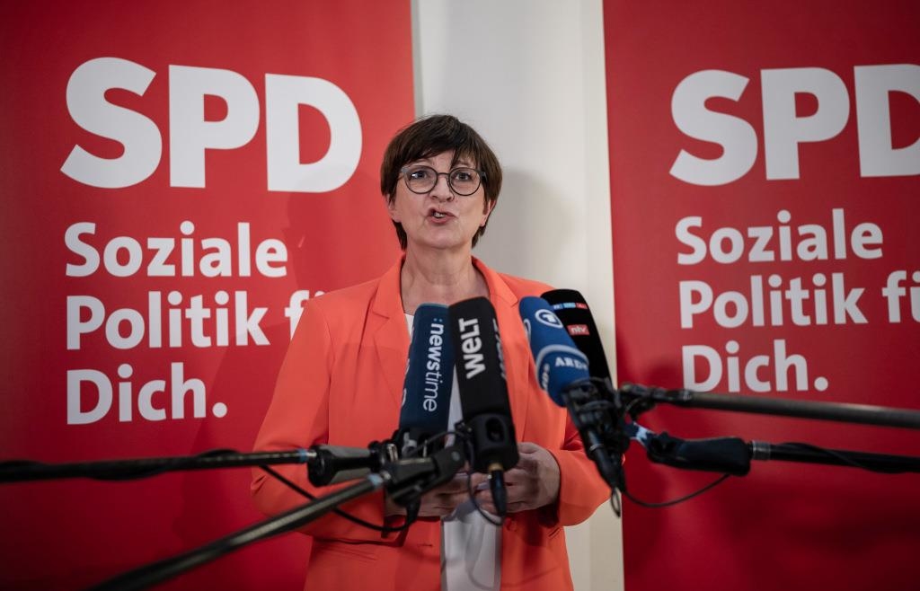 SPD-Chefin Esken greift Mindestlohnkommission scharf an
