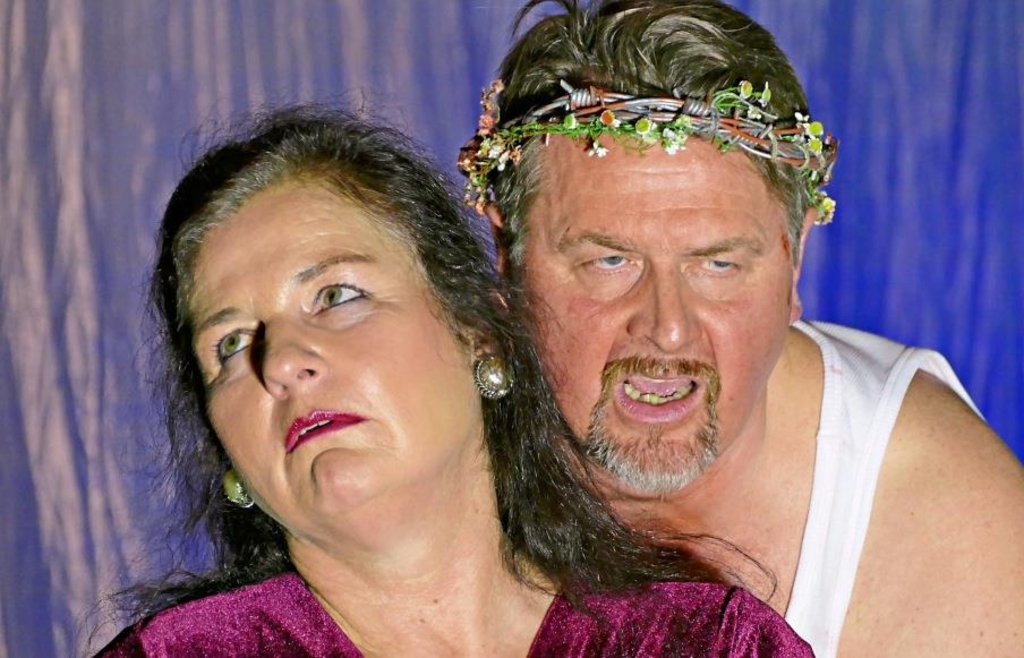 Mario Eicks Theaterstück „Richard 3“ im Burghauser Stadtsaal