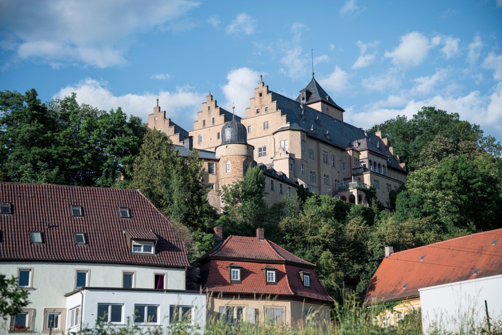 Gemeinde sucht Schlossherrn: männlich, weiblich, divers
