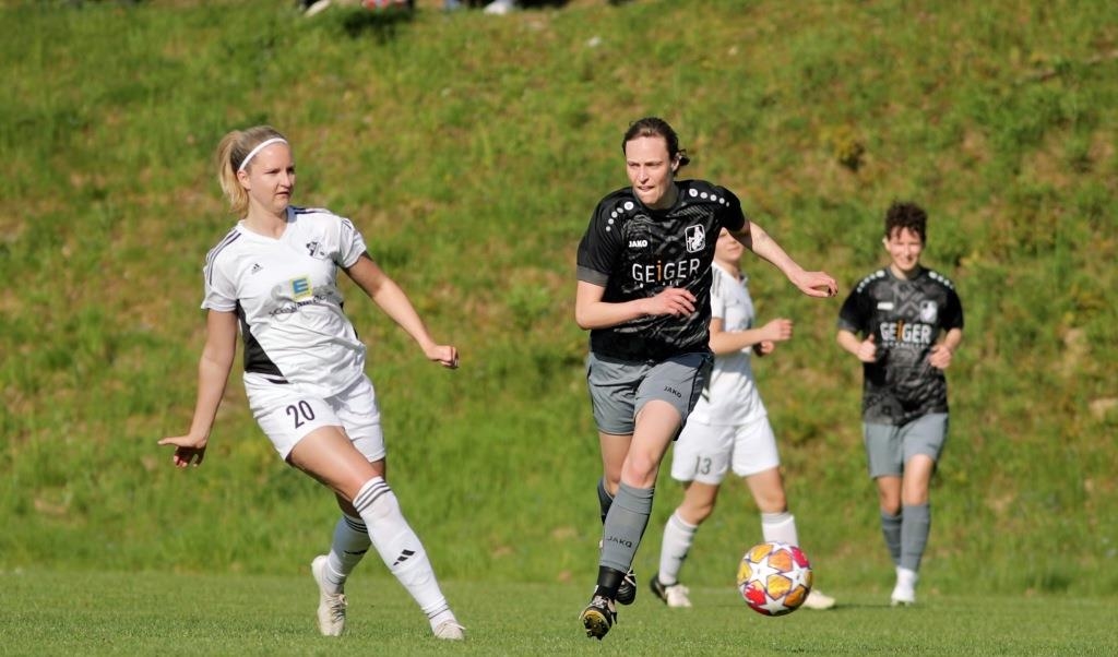 Lisa Käser behält vor 400 Fans die Nerven: Ruderting mischt weiter um ...