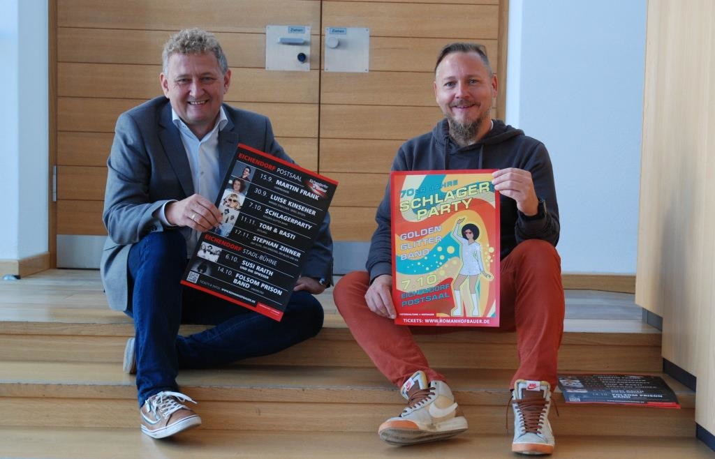Veranstalter Roman Hofbauer und Bürgermeister Josef Beham stellen ...