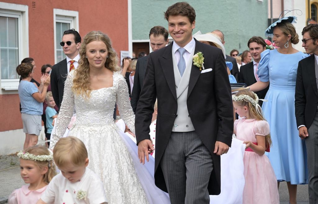 Habsburger-Hochzeit: Der Adel gab sich ein Stelldichein und die ...