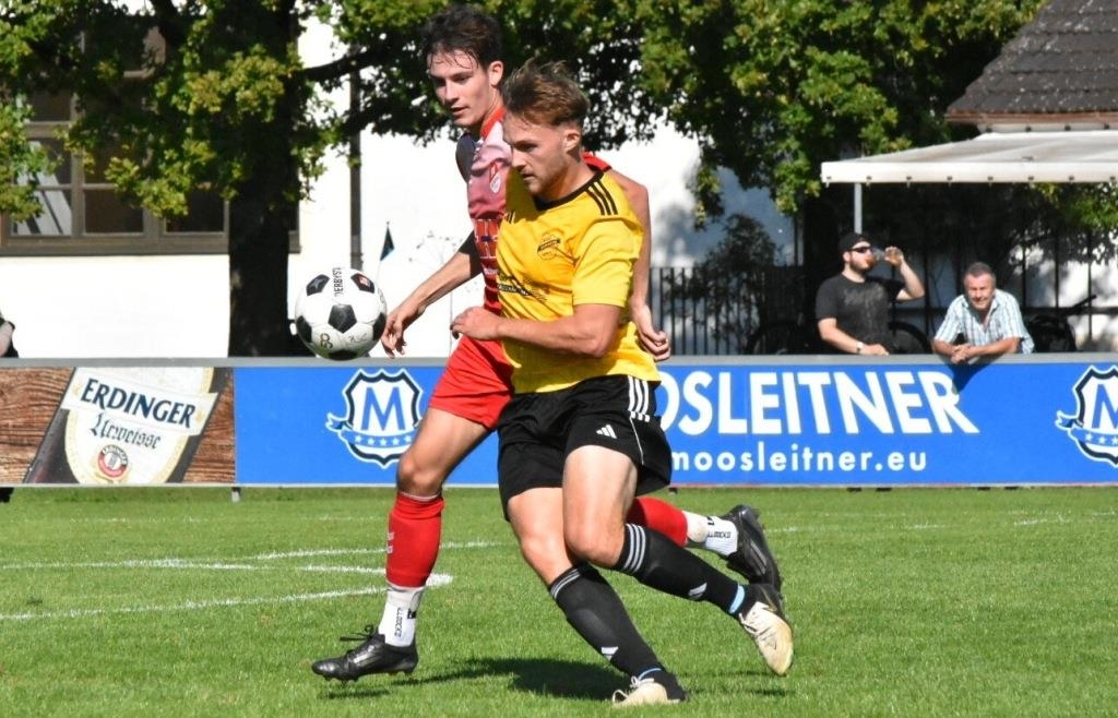 Pagitsch, Stallmayer und Abas netzen ein: Huber-Elf bezwingt SV Mehring 3:1