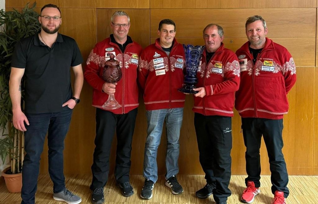 EC Saßbach gewinnt eigenes Turnier: Wanderpokal bleibt nach Finalsieg ...
