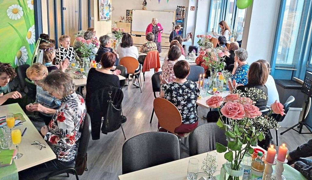 NAMENTLICH IN DER DZ