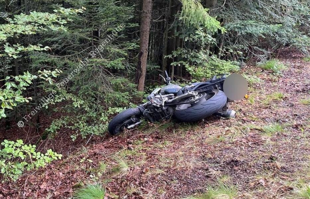 Motorradfahrerin bei Sturz im Arbergebiet schwer verletzt