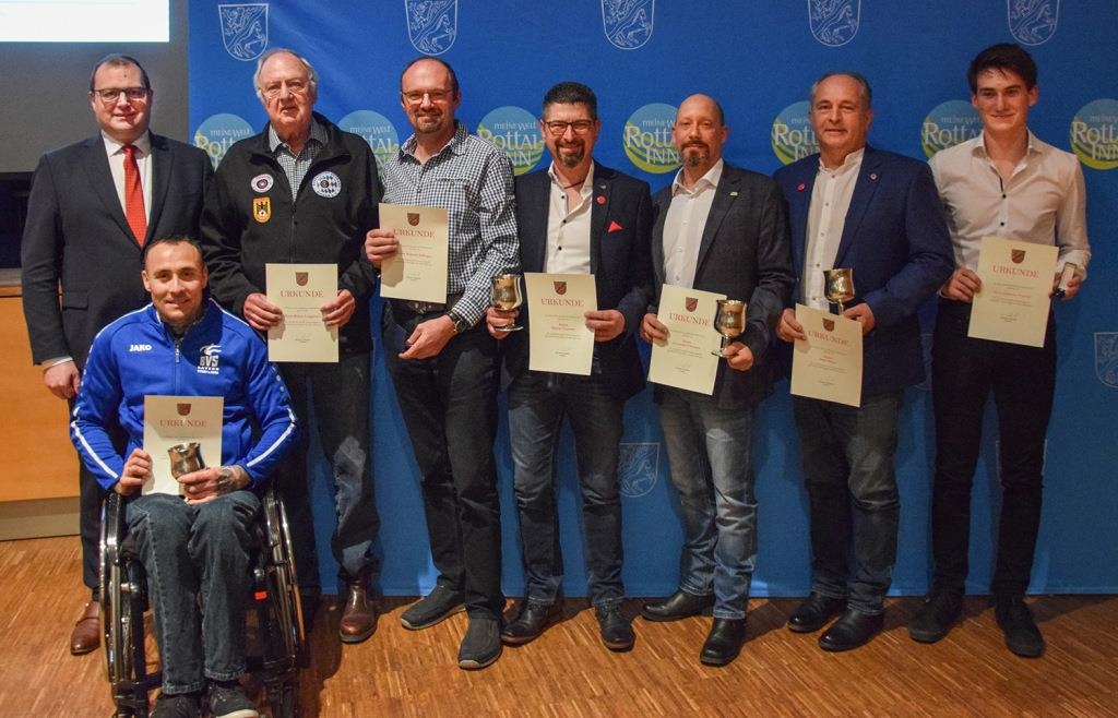 Landkreis Rottal-Inn zeichnet über 200 erfolgreiche Sportlerinnen und ...